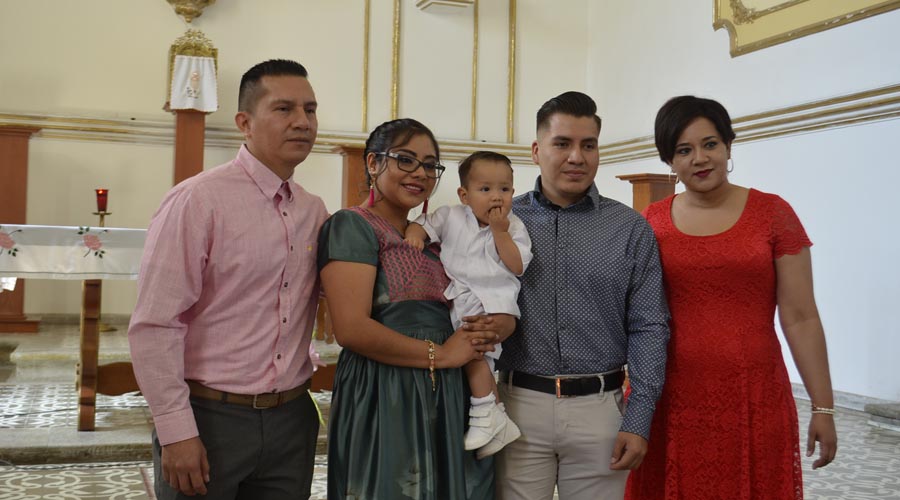 Alberto Sebastian es bautizado - El Imparcial de Oaxaca