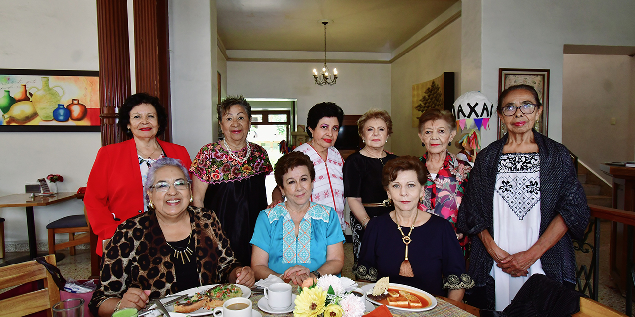 Estrechan lazos de amistad - El Imparcial de Oaxaca