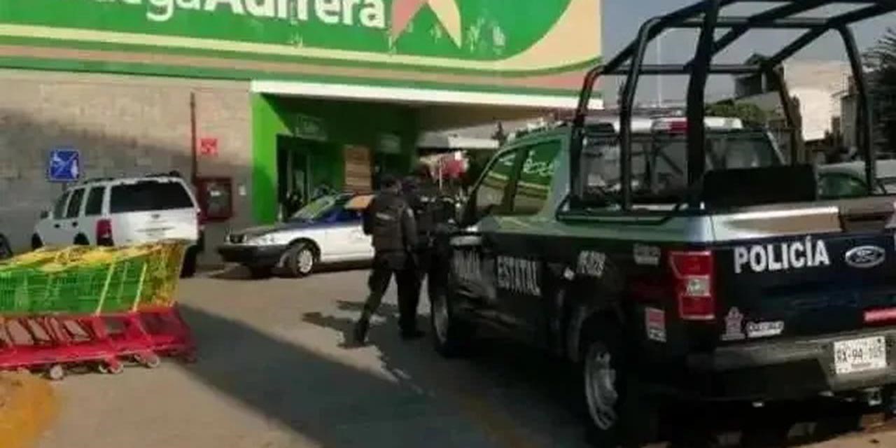 La detienen por intentar robar - Lado.mx