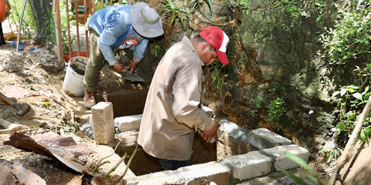 Realiza Soapa trabajos en la red de drenaje de la escuela Jacobo ...