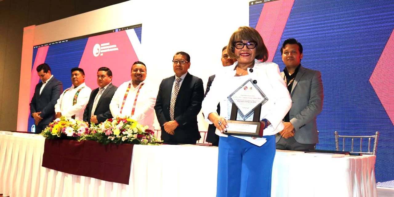 Asunción Victoria Aragón Olivera es contadora distinguida 2026 - El ...